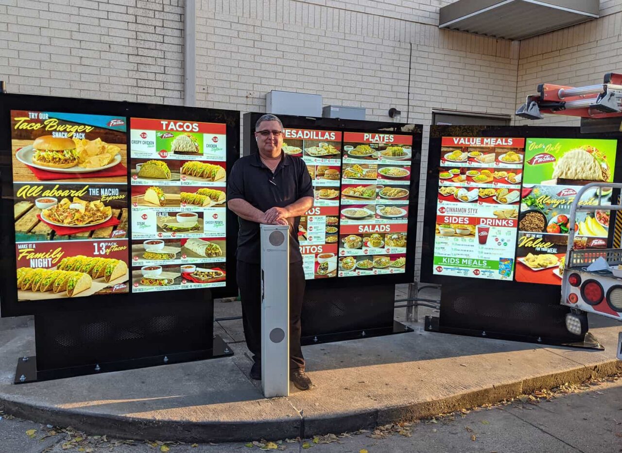 Fastaco - LED Partners Digital Displays